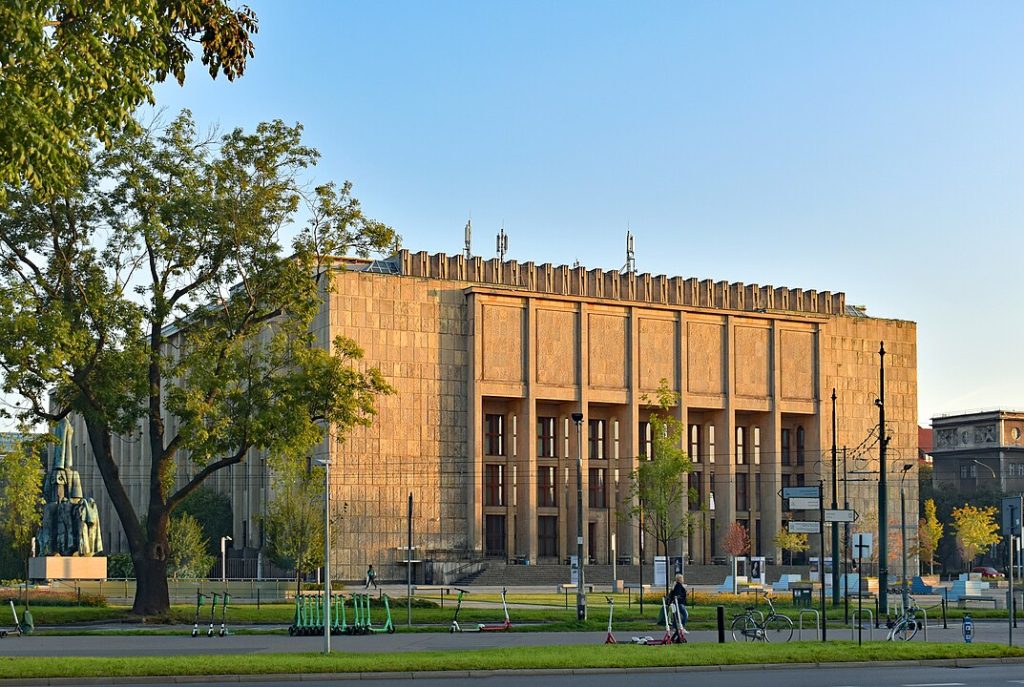 Top 15 attractions of Krakow - City Guide
