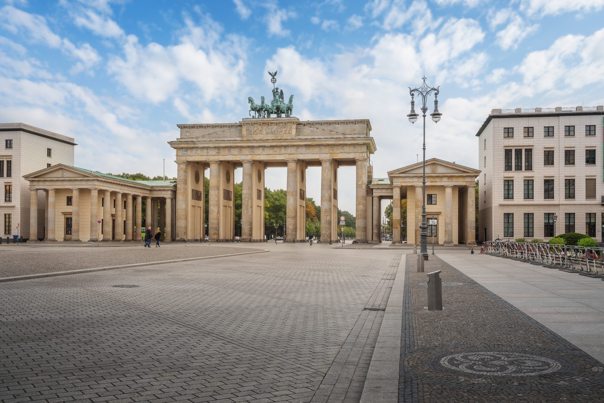 Brandenburg Gate - Icon of Berlin - History and Trivia - City Guide
