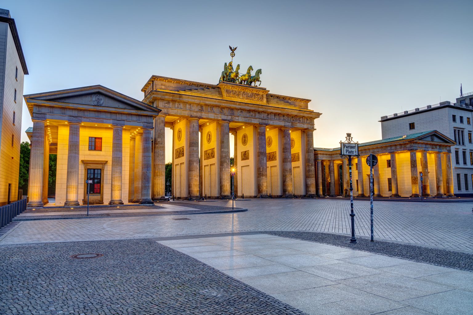 Brandenburg Gate - Icon of Berlin - History and Trivia - City Guide